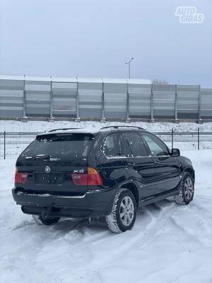 Melns BMW X5 2003 Marijampole, ar dzinēja tilpumu 3.00 L un nobraukumu 300 tūkst. km par 3600 €, foto 2 vietnē AUTOMOTO.COM.LV