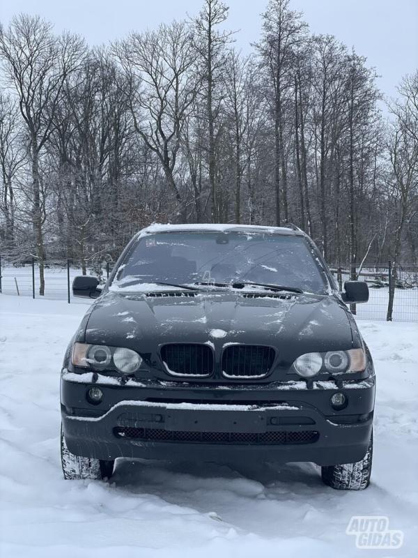 Melns BMW X5 2003 Marijampole, ar dzinēja tilpumu 3.00 L un nobraukumu 300 tūkst. km par 3600 €, foto 5 vietnē AUTOMOTO.COM.LV