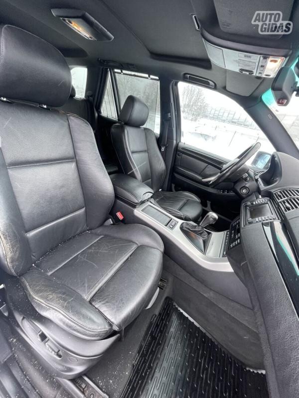 Melns BMW X5 2003 Marijampole, ar dzinēja tilpumu 3.00 L un nobraukumu 300 tūkst. km par 3600 €, foto 8 vietnē AUTOMOTO.COM.LV