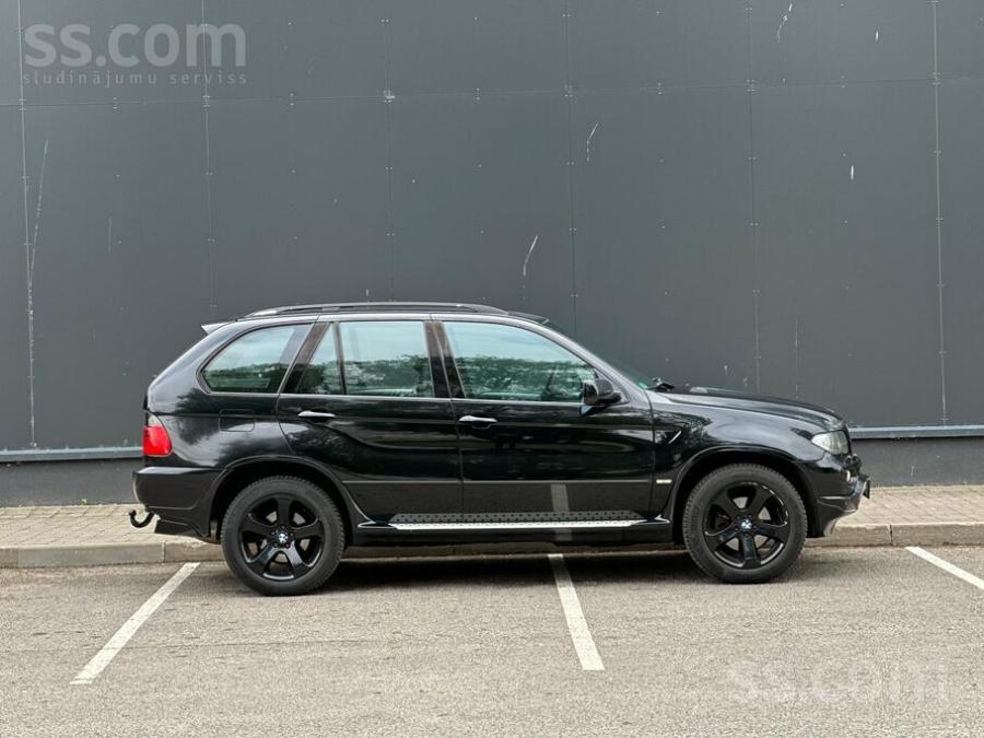 Melns BMW X5 2003 Rīga, ar dzinēja tilpumu 3.00 L un nobraukumu 447 tūkst. km par 5850 €, foto 6 vietnē AUTOMOTO.COM.LV