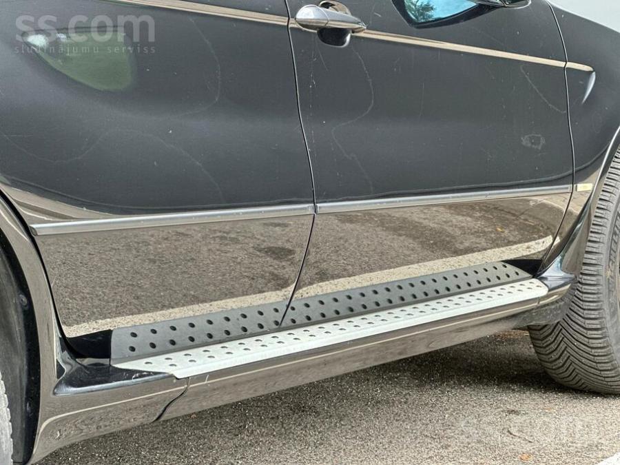 Melns BMW X5 2003 Rīga, ar dzinēja tilpumu 3.00 L un nobraukumu 447 tūkst. km par 5850 €, foto 26 vietnē AUTOMOTO.COM.LV