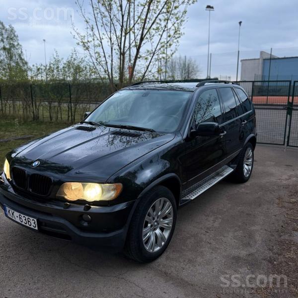 Black BMW X5 2003 in Jelgava, with an engine capacity of 3.00 L and mileage of 338 thousand km for 4500 €, photo 2 on AUTOMOTO.COM.LV