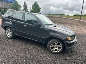 Black BMW X5 2003 in Maardu, with an engine capacity of 2.90 L and mileage of 362 thousand km for 3699 €, photo 4 on AUTOMOTO.COM.LV