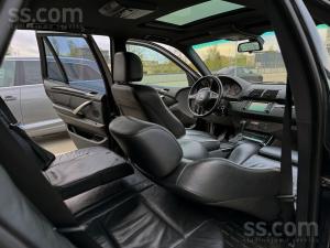 Черный БМВ Х5 2003 в Рига, объемом двигателя 4.60 л и пробегом 307 тыс. км за 7950 €, фото 11 на AUTOMOTO.COM.LV