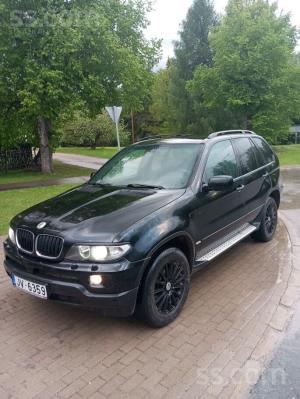 Melns BMW X5 2003 Cēsis, ar dzinēja tilpumu 3.00 L un nobraukumu 358 tūkst. km par 2900 €, foto  vietnē AUTOMOTO.COM.LV
