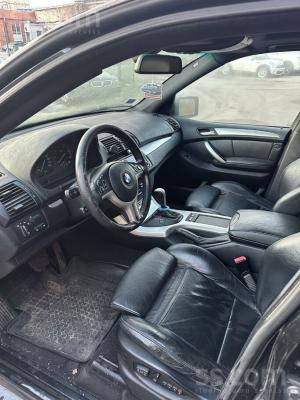 Black BMW X5 2003 in Riga, with an engine capacity of 3.00 L and mileage of 434 thousand km for 3700 €, photo 5 on AUTOMOTO.COM.LV