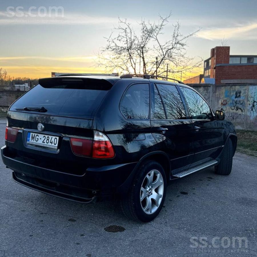 Черный БМВ Х5 2003 в Рига, объемом двигателя 3.00 л и пробегом 290 тыс. км за 3450 €, фото 3 на AUTOMOTO.COM.LV