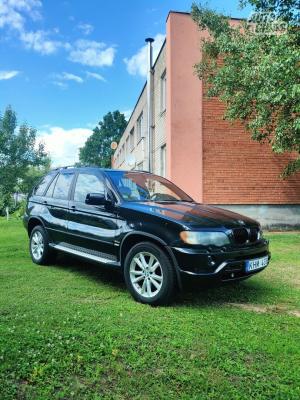 Black BMW X5 2003 in Kaunas, with an engine capacity of 3.00 L and mileage of 338 thousand km for 3700 €, photo 3 on AUTOMOTO.COM.LV