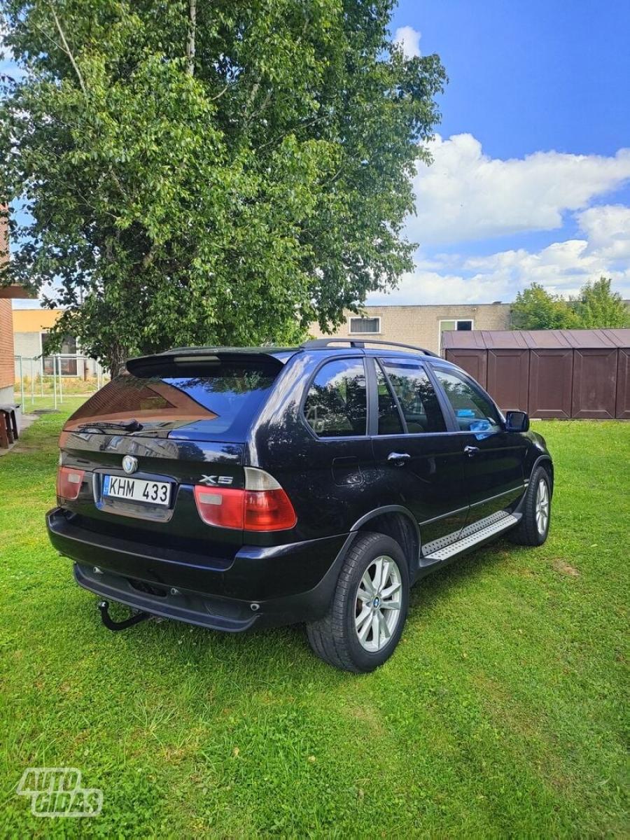Black BMW X5 2003 in Kaunas, with an engine capacity of 3.00 L and mileage of 338 thousand km for 3700 €, photo 5 on AUTOMOTO.COM.LV