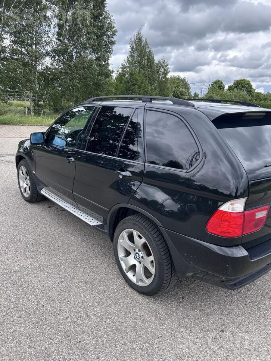 Melns BMW X5 2003 Rīga, ar dzinēja tilpumu 3.00 L un nobraukumu 340 tūkst. km par 5500 €, foto 4 vietnē AUTOMOTO.COM.LV