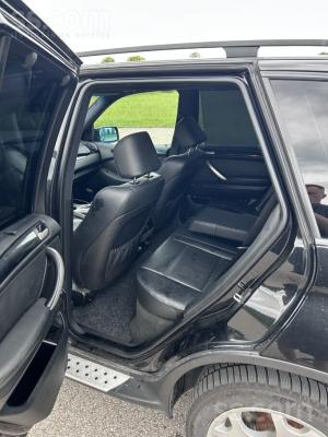 Melns BMW X5 2003 Rīga, ar dzinēja tilpumu 3.00 L un nobraukumu 340 tūkst. km par 5500 €, foto 17 vietnē AUTOMOTO.COM.LV