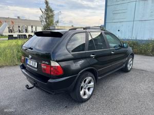 Melns BMW X5 2003 Tallina, ar dzinēja tilpumu 3.00 L un nobraukumu 0 tūkst. km par 4150 €, foto 13 vietnē AUTOMOTO.COM.LV