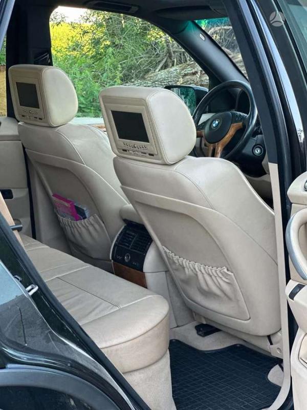 Black BMW X5 2003 in Kaunas, with an engine capacity of 2.93 L and mileage of 339 thousand km for 4000 €, photo 9 on AUTOMOTO.COM.LV