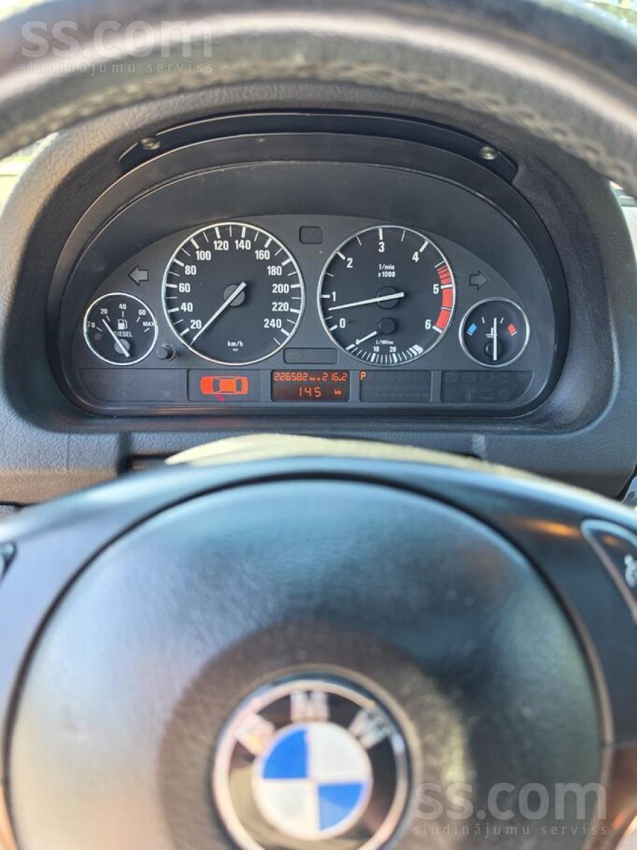 Melns BMW X5 2003 Rīga, ar dzinēja tilpumu 3.00 L un nobraukumu 227 tūkst. km par 4000 €, foto 15 vietnē AUTOMOTO.COM.LV