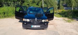 Black BMW X5 2003 in Riga, with an engine capacity of 3.00 L and mileage of 39 thousand km for 2800 €, photo 11 on AUTOMOTO.COM.LV
