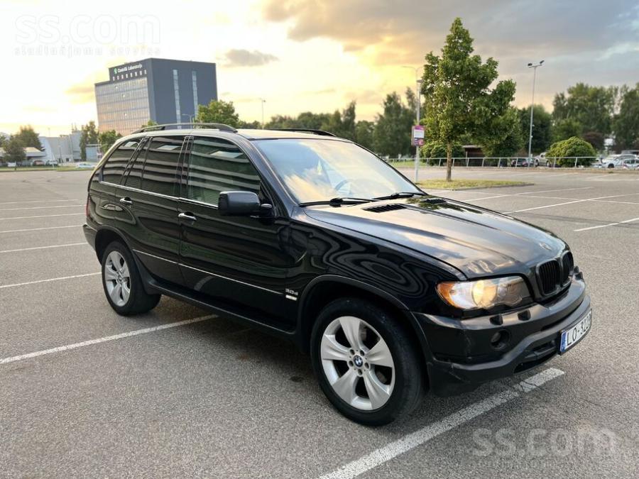 Black BMW X5 2003 in Riga, with an engine capacity of 3.00 L and mileage of 380 thousand km for 2900 €, photo 1 on AUTOMOTO.COM.LV