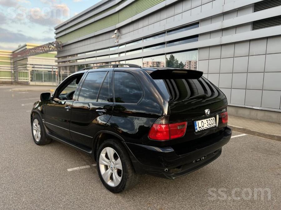 Black BMW X5 2003 in Riga, with an engine capacity of 3.00 L and mileage of 380 thousand km for 2900 €, photo 7 on AUTOMOTO.COM.LV