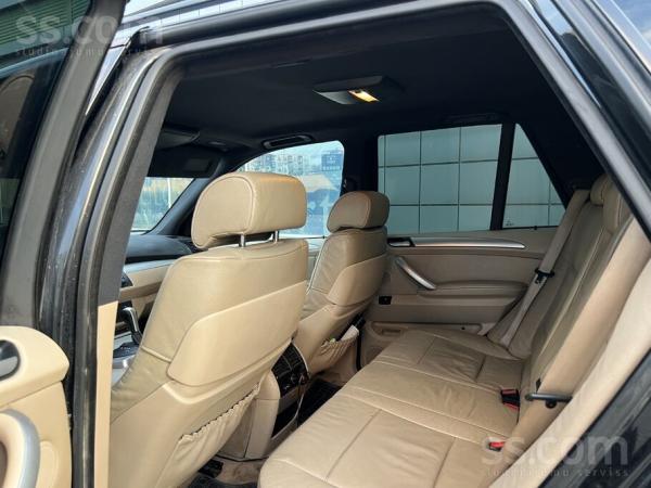 Melns BMW X5 2003 Rīga, ar dzinēja tilpumu 3.00 L un nobraukumu 380 tūkst. km par 2900 €, foto 9 vietnē AUTOMOTO.COM.LV