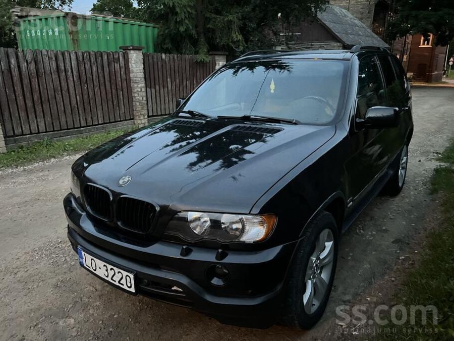 Black BMW X5 2003 in Riga, with an engine capacity of 3.00 L and mileage of 380 thousand km for 2900 €, photo 13 on AUTOMOTO.COM.LV