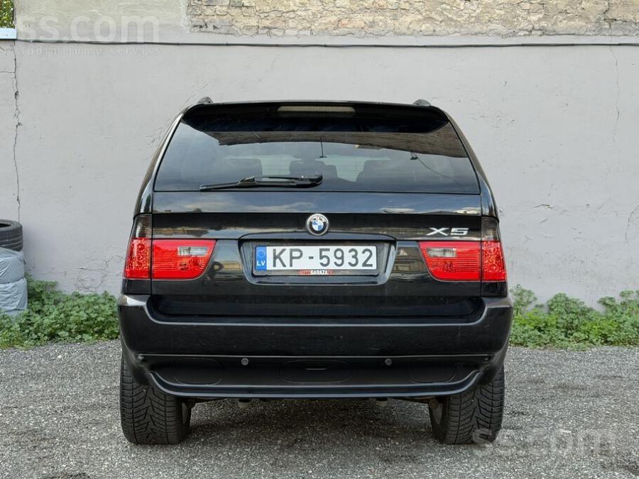 Black BMW X5 2003 in Riga, with an engine capacity of 3.00 L and mileage of 395 thousand km for 3450 €, photo 4 on AUTOMOTO.COM.LV