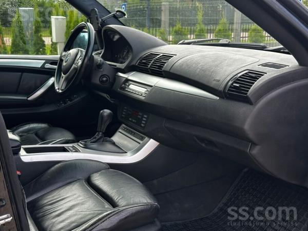 Melns BMW X5 2003 Jelgava, ar dzinēja tilpumu 3.00 L un nobraukumu 0 tūkst. km par 2750 €, foto 8 vietnē AUTOMOTO.COM.LV