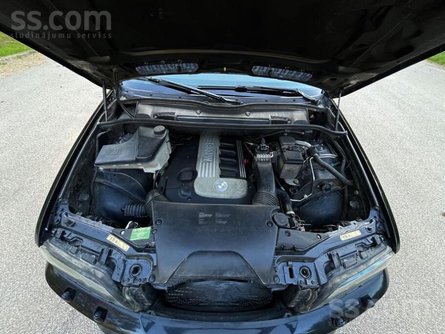 Melns BMW X5 2003 Krāslava, ar dzinēja tilpumu 3.00 L un nobraukumu 462 tūkst. km par 3900 €, foto 4 vietnē AUTOMOTO.COM.LV