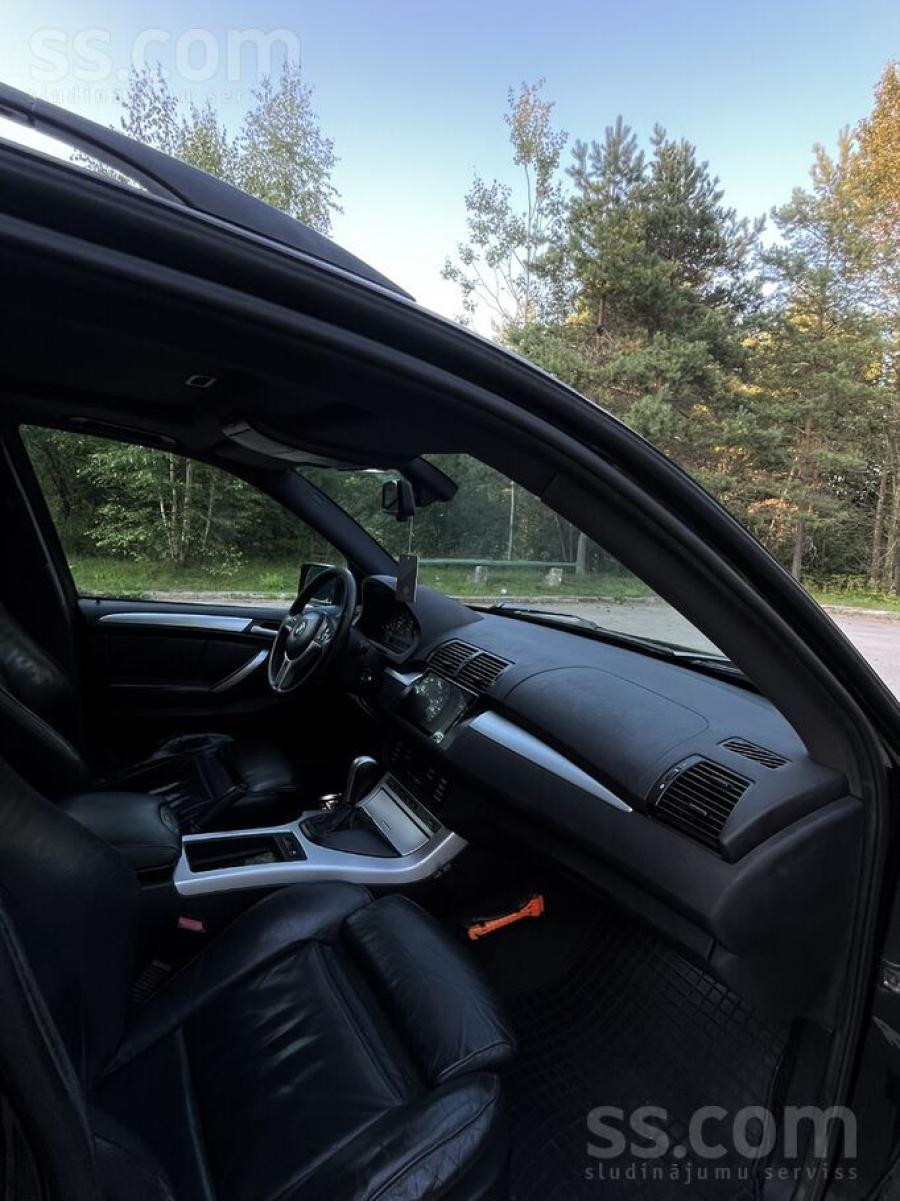 Melns BMW X5 2003 Krāslava, ar dzinēja tilpumu 3.00 L un nobraukumu 462 tūkst. km par 3900 €, foto 14 vietnē AUTOMOTO.COM.LV