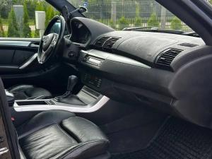 Melns BMW X5 2003 Jelgava, ar dzinēja tilpumu 3.00 L un nobraukumu 355 tūkst. km par 2750 €, foto 11 vietnē AUTOMOTO.COM.LV