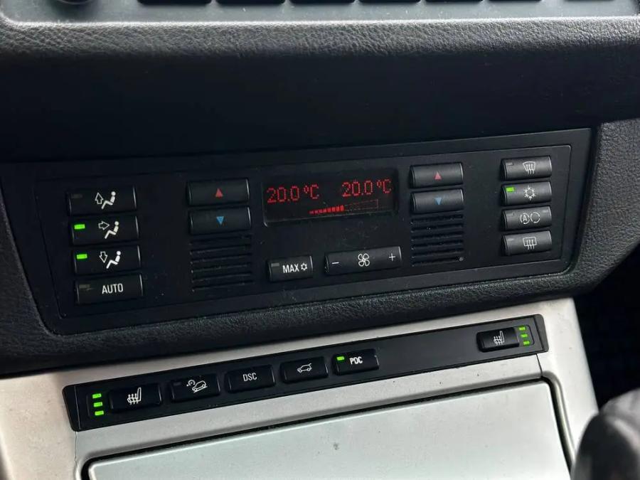 Melns BMW X5 2003 Jelgava, ar dzinēja tilpumu 3.00 L un nobraukumu 355 tūkst. km par 2750 €, foto 20 vietnē AUTOMOTO.COM.LV