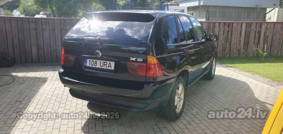 Melns BMW X5 2003 Tallina, ar dzinēja tilpumu 2.90 L un nobraukumu 323 tūkst. km par 8800 €, foto 1 vietnē AUTOMOTO.COM.LV