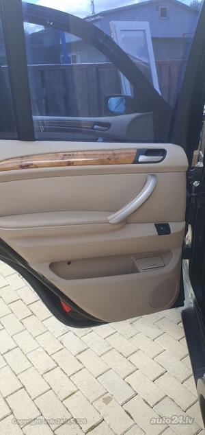 Melns BMW X5 2003 Tallina, ar dzinēja tilpumu 2.90 L un nobraukumu 323 tūkst. km par 8800 €, foto 8 vietnē AUTOMOTO.COM.LV