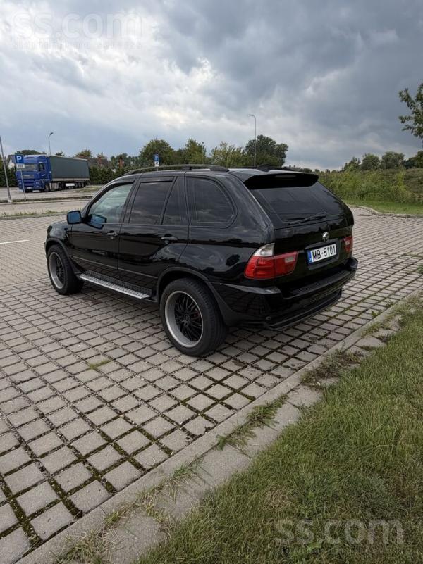 Melns BMW X5 2003 Daugavpils, ar dzinēja tilpumu 3.00 L un nobraukumu 307 tūkst. km par 5600 €, foto 3 vietnē AUTOMOTO.COM.LV