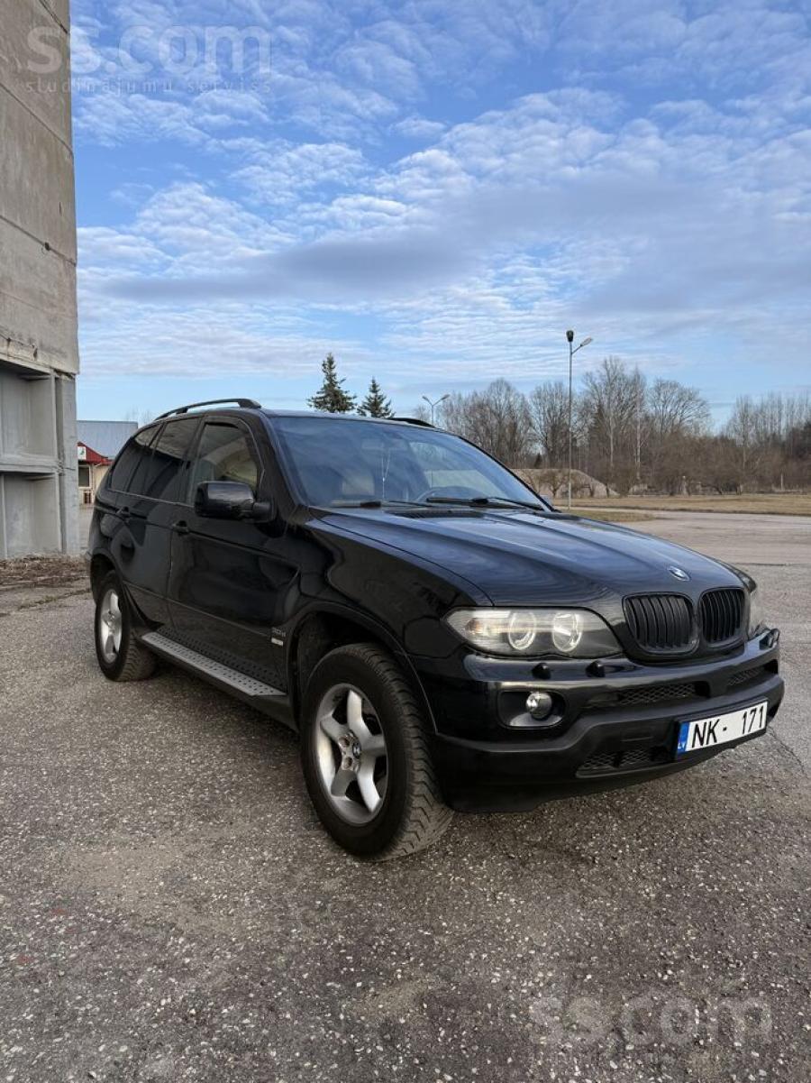 Black BMW X5 2003 in Valmiera, with an engine capacity of 3.00 L and mileage of 336 thousand km for 3500 €, photo 1 on AUTOMOTO.COM.LV