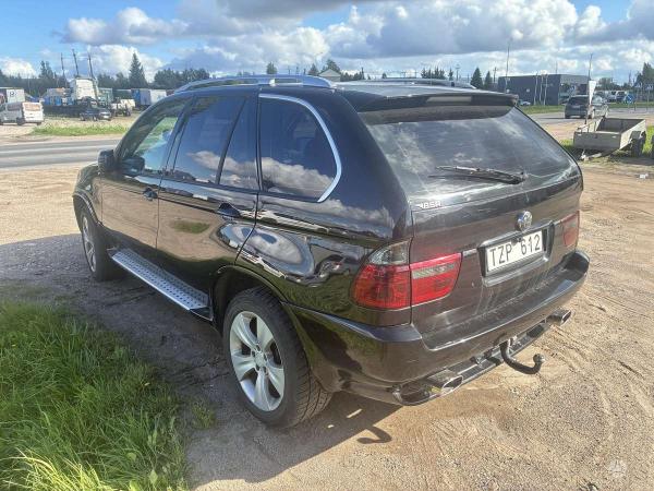 Melns BMW X5 2003 Šilalė, ar dzinēja tilpumu 2.93 L un nobraukumu 0 tūkst. km par 2100 €, foto 7 vietnē AUTOMOTO.COM.LV