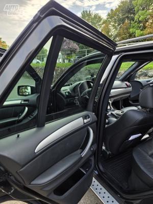 Black BMW X5 2003 in Vievis, with an engine capacity of 2.90 L and mileage of 232 thousand km for 4250 €, photo 14 on AUTOMOTO.COM.LV