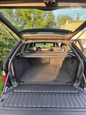 Black BMW X5 2003 in Vievis, with an engine capacity of 2.90 L and mileage of 232 thousand km for 4250 €, photo 18 on AUTOMOTO.COM.LV