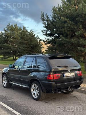 Black BMW X5 2003 in Riga, with an engine capacity of 3.00 L and mileage of 463 thousand km for 3050 €, photo 4 on AUTOMOTO.COM.LV