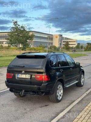 Black BMW X5 2003 in Riga, with an engine capacity of 3.00 L and mileage of 463 thousand km for 3050 €, photo 5 on AUTOMOTO.COM.LV