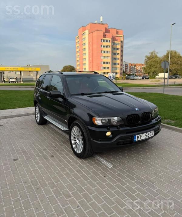 Melns BMW X5 2003 Liepāja, ar dzinēja tilpumu 3.00 L un nobraukumu 399 tūkst. km par 3450 €, foto 1 vietnē AUTOMOTO.COM.LV