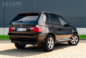 Melns BMW X5 2004 Rīga, ar dzinēja tilpumu 3.00 L un nobraukumu 308 tūkst. km par 5990 €, foto 7 vietnē AUTOMOTO.COM.LV