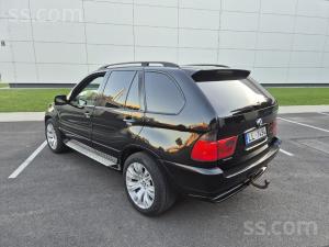 Black BMW X5 2004 in Bauska, with an engine capacity of 3.00 L and mileage of 332 thousand km for 4350 €, photo 12 on AUTOMOTO.COM.LV