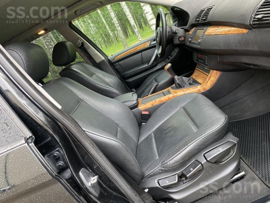 Melns BMW X5 2004 Rīga, ar dzinēja tilpumu 3.00 L un nobraukumu 260 tūkst. km par 4980 €, foto 11 vietnē AUTOMOTO.COM.LV
