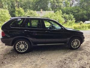 Melns BMW X5 2004 Ogre, ar dzinēja tilpumu 3.00 L un nobraukumu 382 tūkst. km par 4550 €, foto 5 vietnē AUTOMOTO.COM.LV