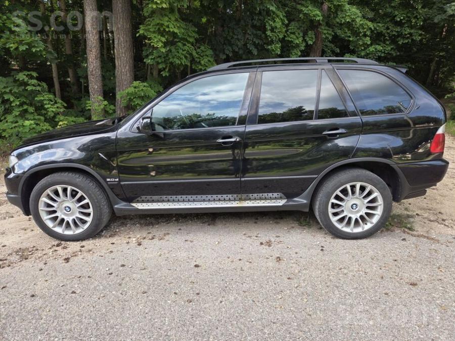 Melns BMW X5 2004 Ogre, ar dzinēja tilpumu 3.00 L un nobraukumu 382 tūkst. km par 4550 €, foto 8 vietnē AUTOMOTO.COM.LV