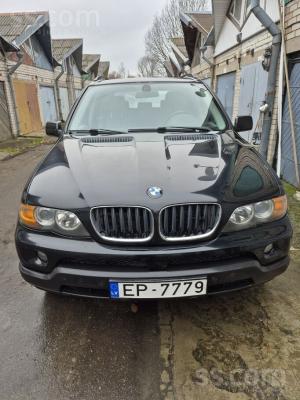 Melns BMW X5 2004 Rīga, ar dzinēja tilpumu 3.00 L un nobraukumu 242 tūkst. km par 5500 €, foto  vietnē AUTOMOTO.COM.LV