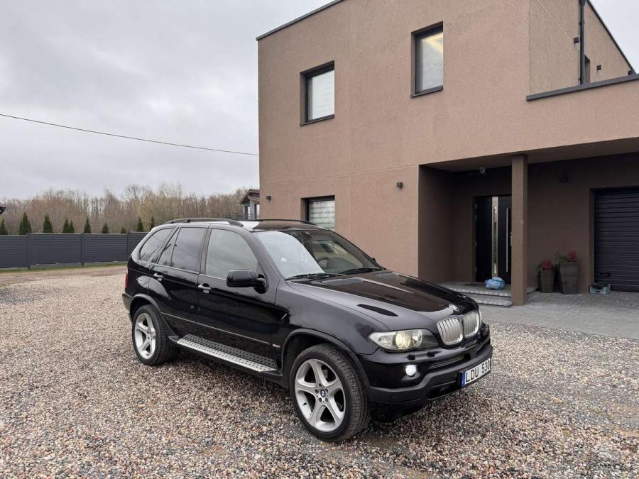 Black BMW X5 2004 in Vilnius, with an engine capacity of 2.99 L and mileage of 424 thousand km for 5500 €, photo 2 on AUTOMOTO.COM.LV
