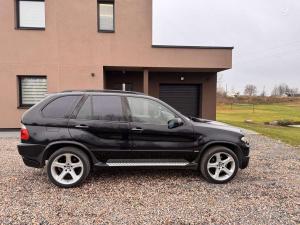Black BMW X5 2004 in Vilnius, with an engine capacity of 2.99 L and mileage of 424 thousand km for 5500 €, photo 3 on AUTOMOTO.COM.LV