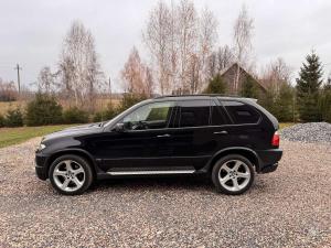 Black BMW X5 2004 in Vilnius, with an engine capacity of 2.99 L and mileage of 424 thousand km for 5500 €, photo 6 on AUTOMOTO.COM.LV
