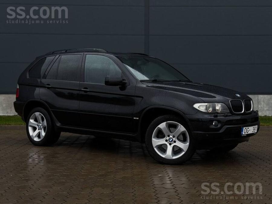 Black BMW X5 2004 in Riga, with an engine capacity of 3.00 L and mileage of 324 thousand km for 6450 €, photo 3 on AUTOMOTO.COM.LV