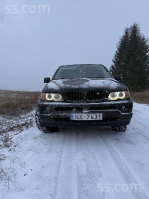 Black BMW X5 2004 in Jekabpils, with an engine capacity of 3.00 L and mileage of 371 thousand km for 3500 €, photo  on AUTOMOTO.COM.LV